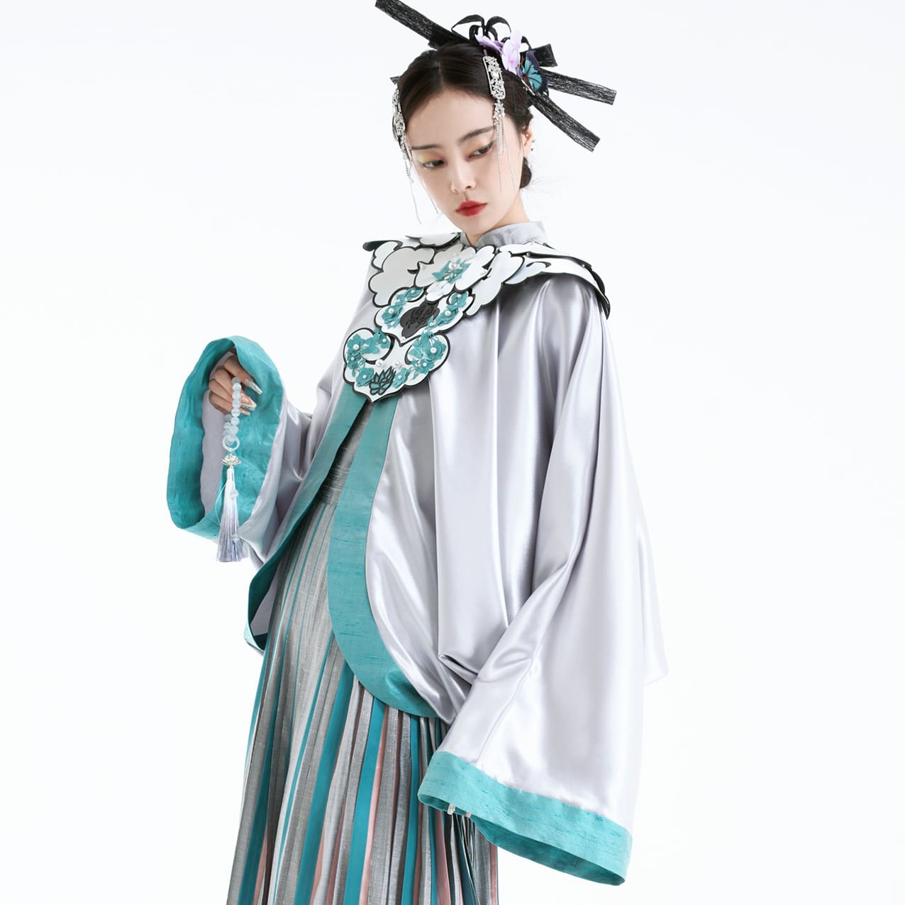 ZHANG GUANHAN - 17th BFGU FW - 第17回 文化ファッション大学院大学 ファッションウィーク